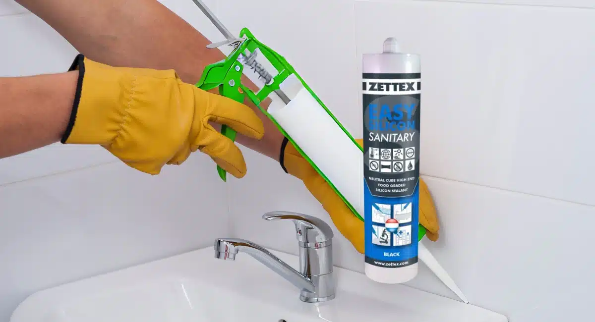 Siliconenkit kopen? Dit is de beste sanitairkit voor badkamers